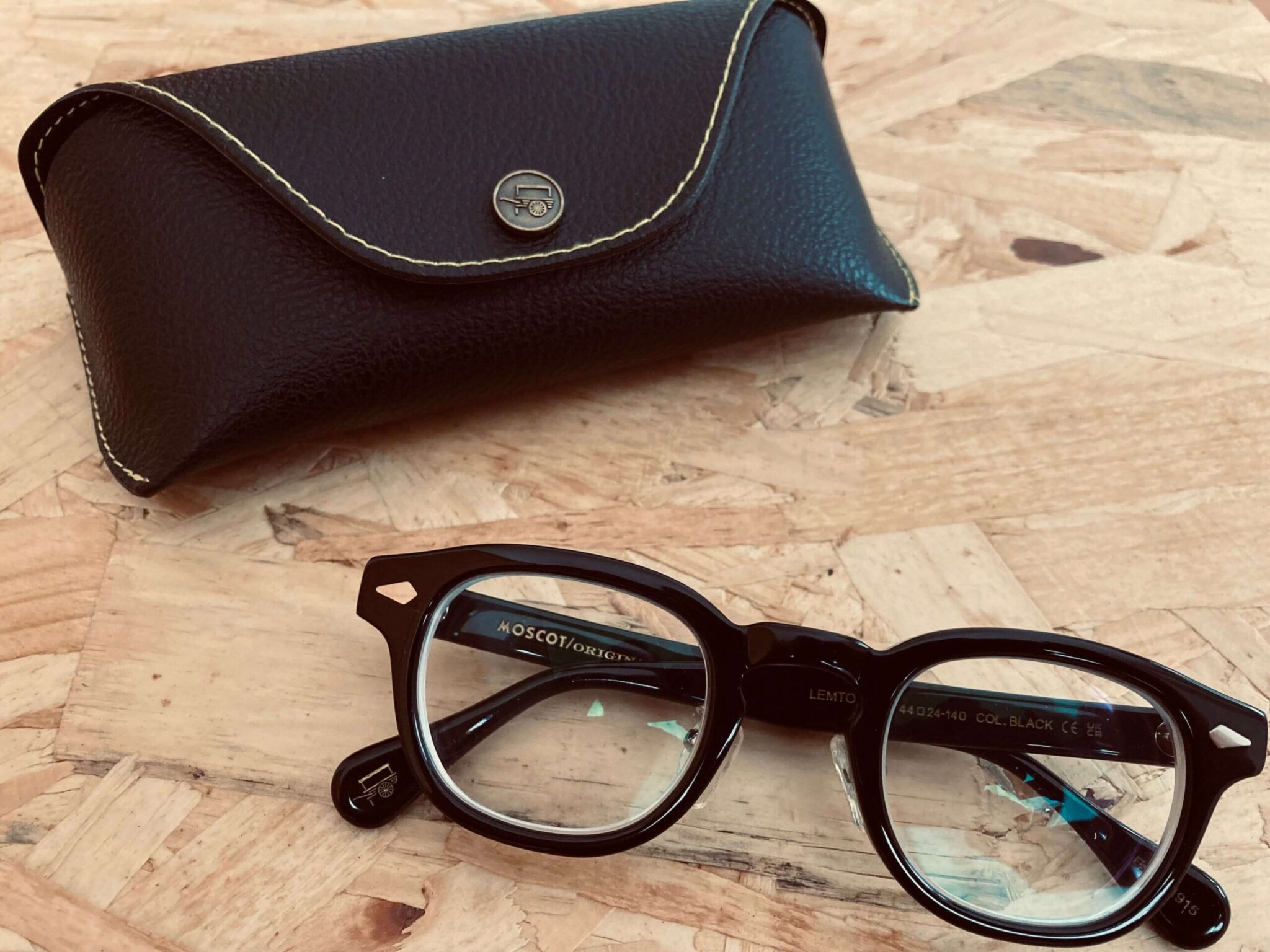 【カバンの中身紹介】30代メンズミニマリストのバッグと持ち物。 | MAKULOG